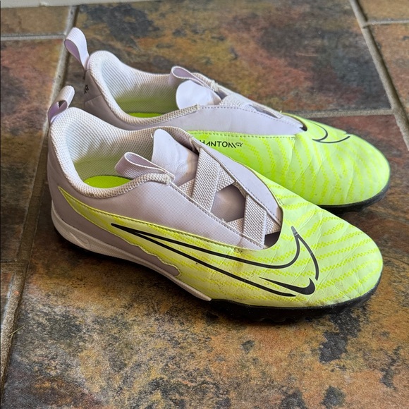 Nike | Shoes | Nike Kids Indoor Soccer Shoes Neon Yellow And Light Gray ...